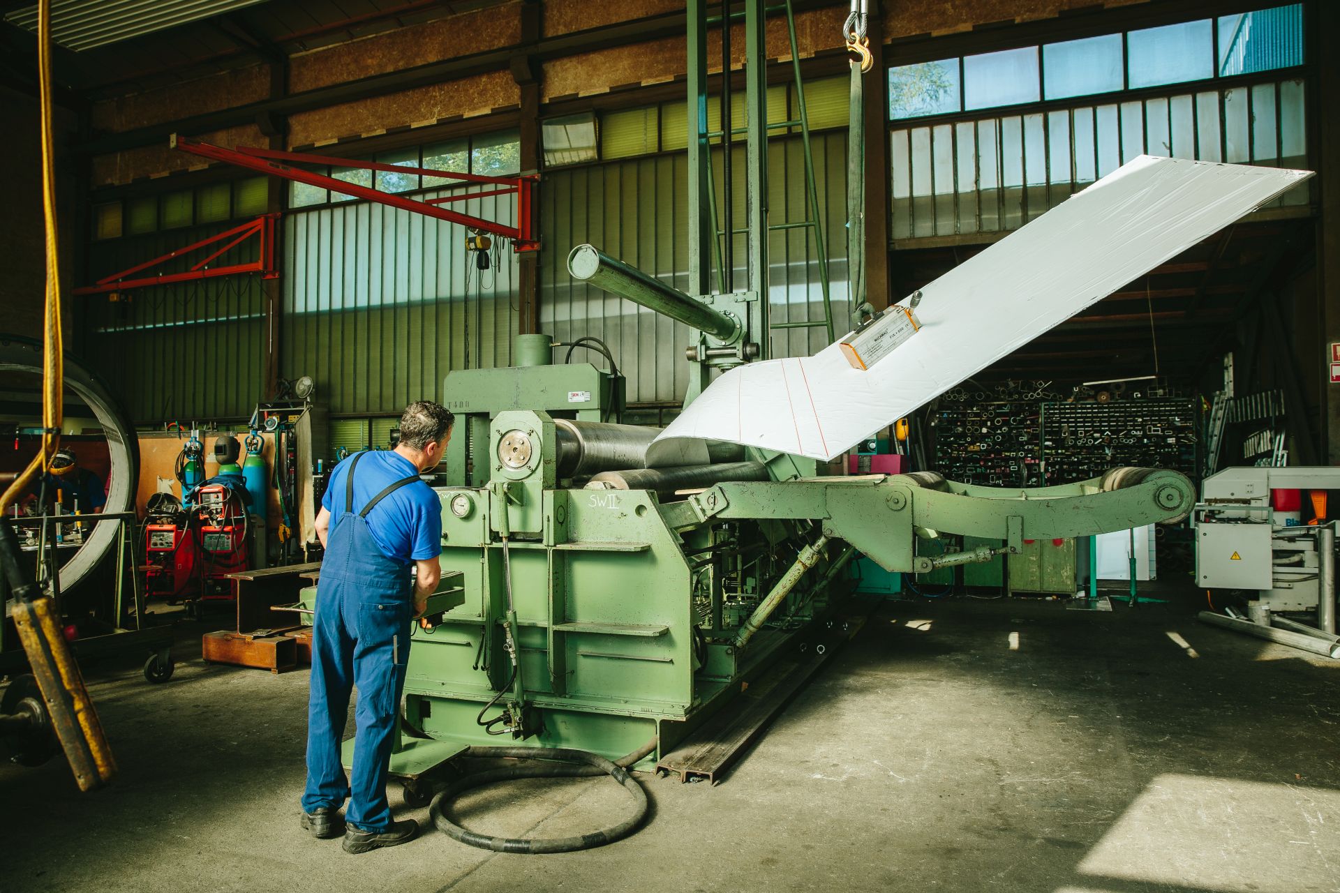 Blech rundbiegen bei der Berger Apparatebau AG - Berger Apparatebau AG